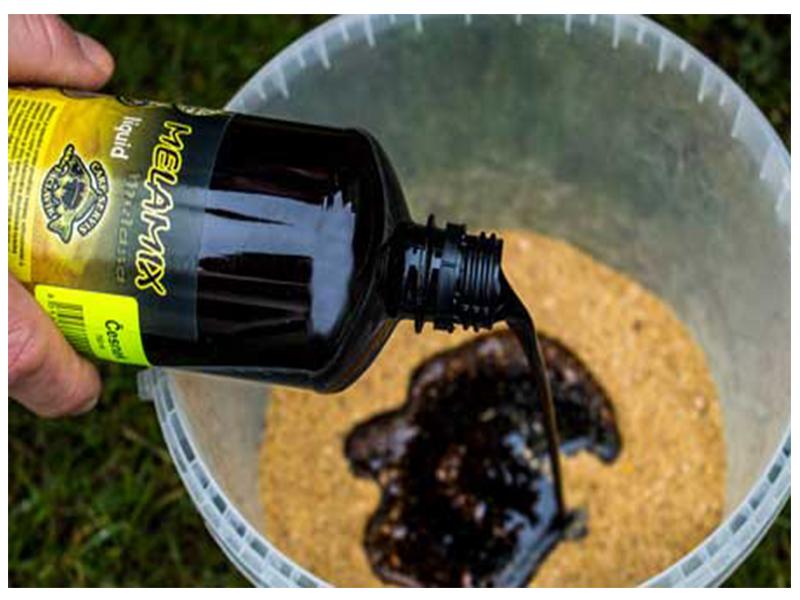 Melamix - 750 ml/Med | Carp Servis Václavík